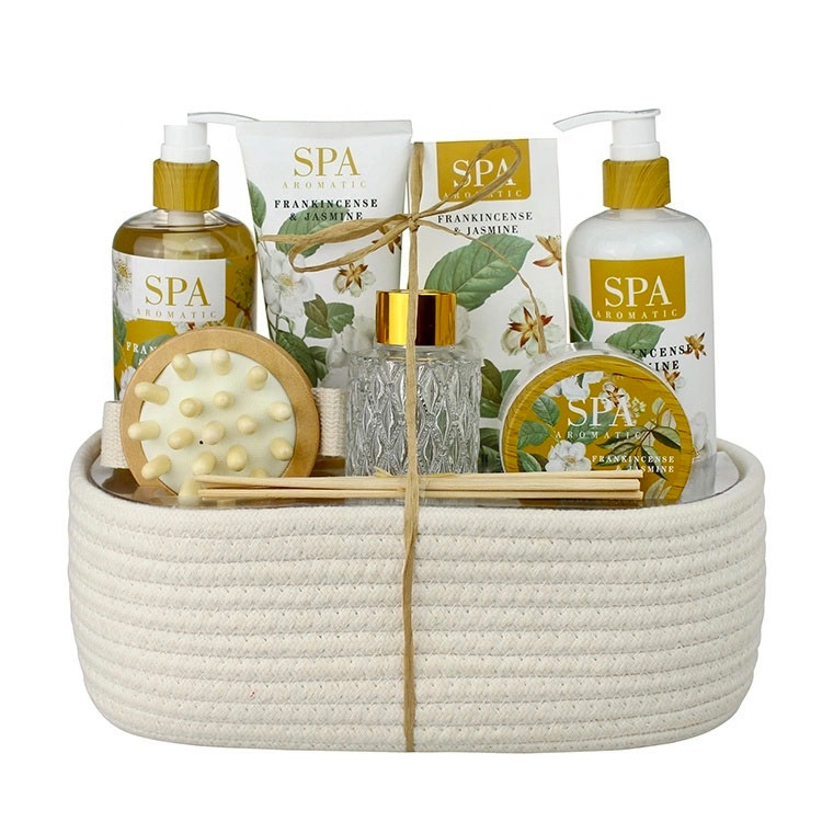 Remportez un Panier cadeau SPA de 75$ ! - Quebec Rabais Gratuits